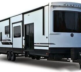 2026 CrossRoads Hampton HP378DBB | RV Guide